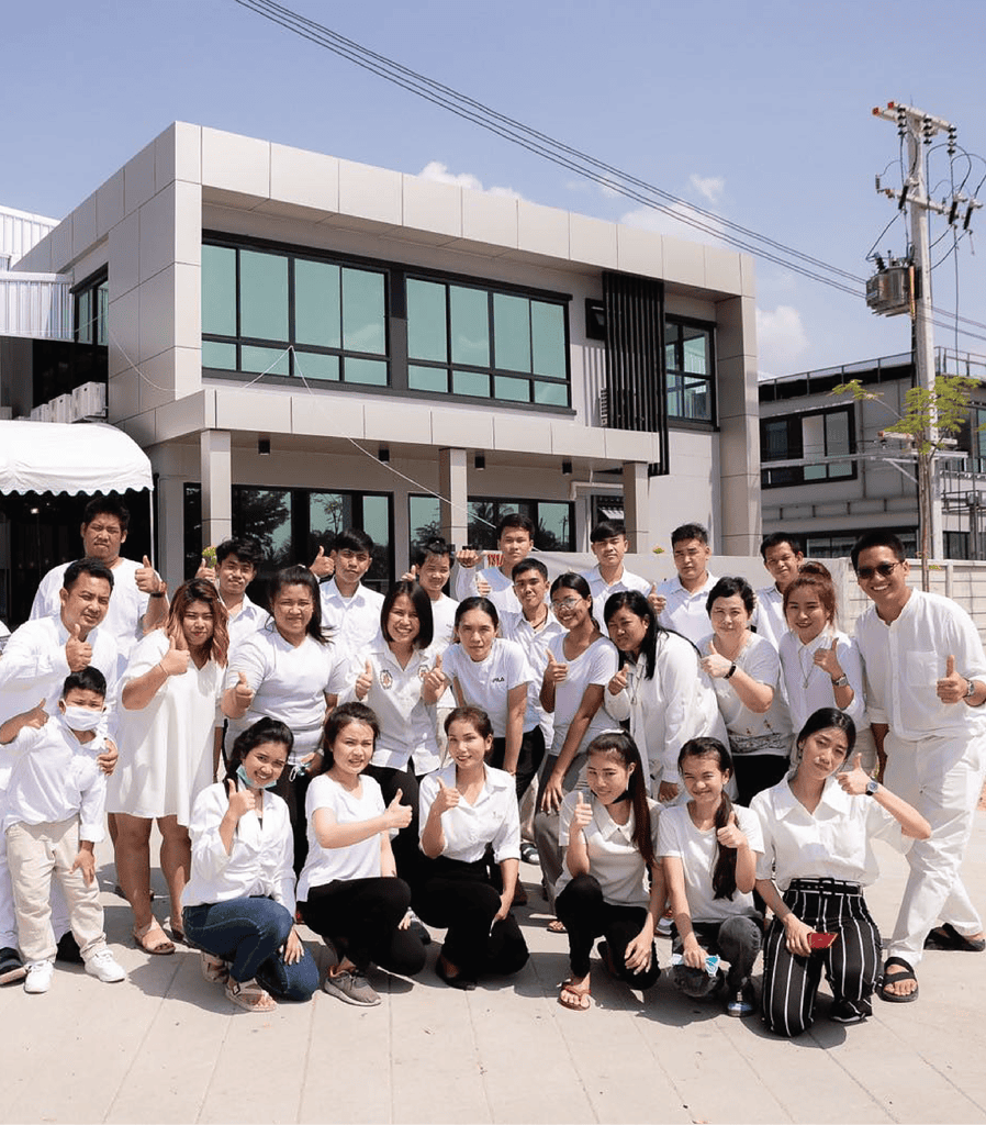 About Us - 999 Labs Creative